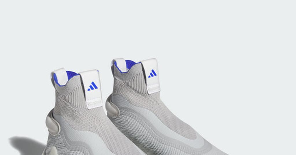 Adidas’ launches its first spikeless, laceless golf shoe | News briefs ...