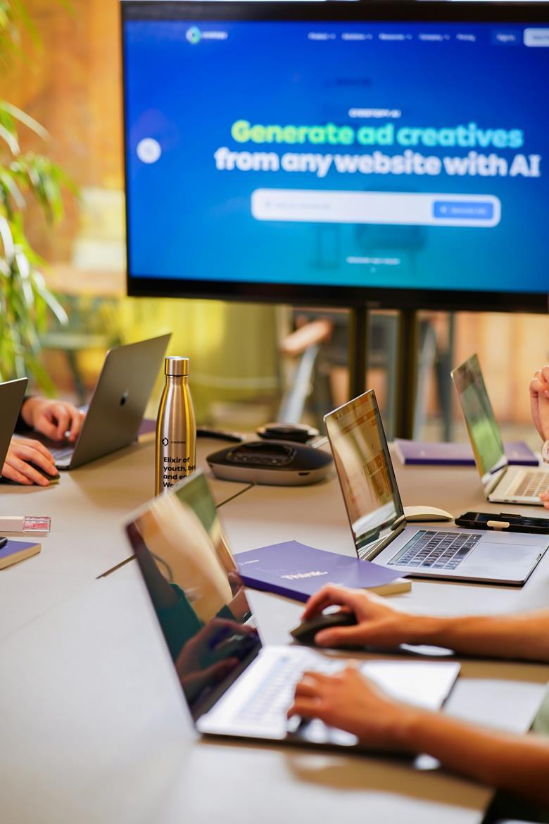 Kantar Marketing Trends 2026: AI agents, RMNs, and micro-communities ...